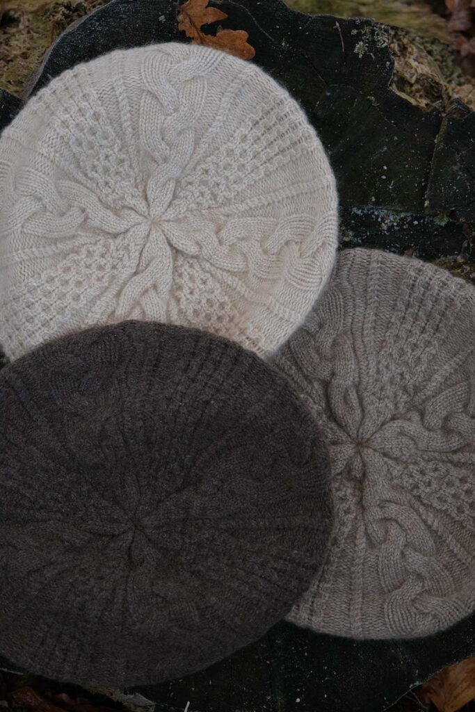 Cable Knit Beret Dark Truffle Brown • Oats & Rice